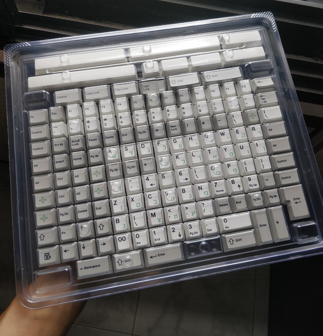 PBT Retro Beige w Hebrew sub legends keycaps, Computers & Tech, Parts ...