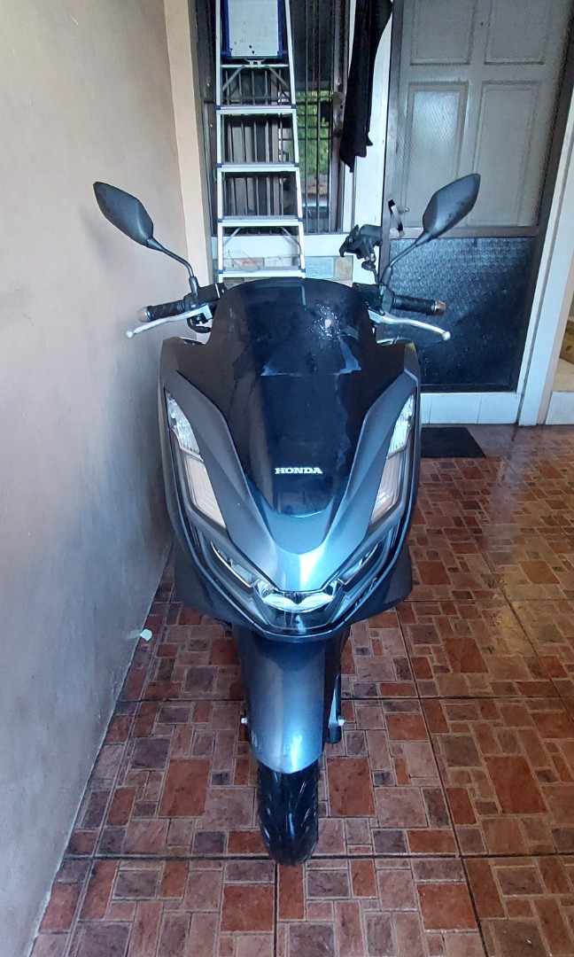 Honda Pcx Cbs Variant, Motorbikes, Motorbikes for Sale on Carousell