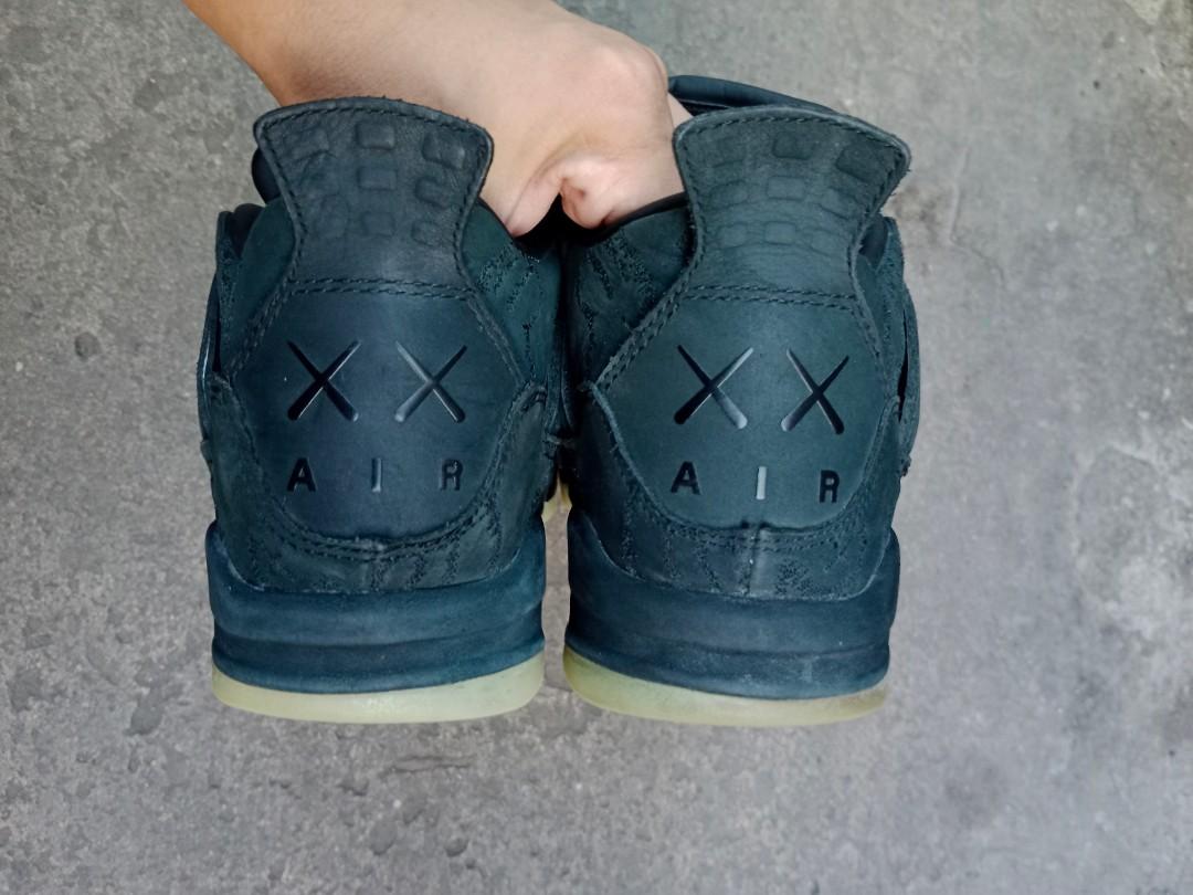 J4 RETRO X KAWS, Men's Fashion, Footwear, Sneakers on Carousell
