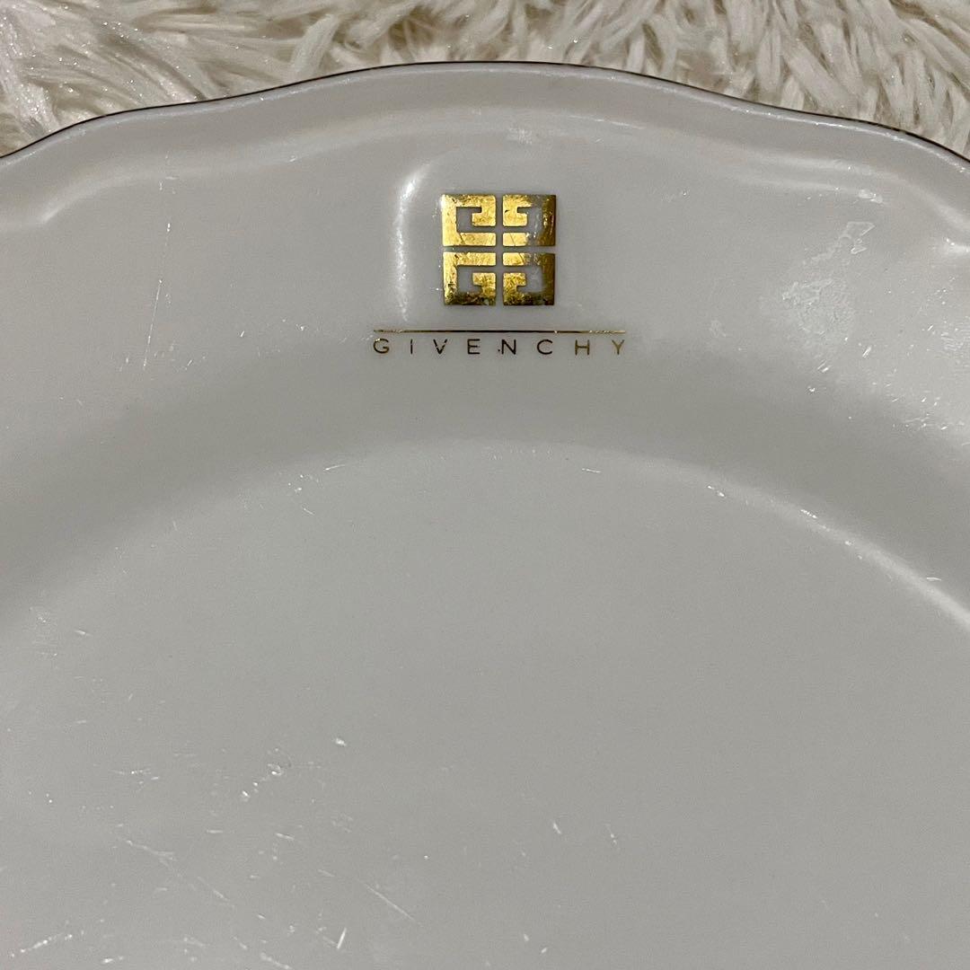 Japan Surplus Givenchy Cake / Salad Plate, Furniture & Home Living ...