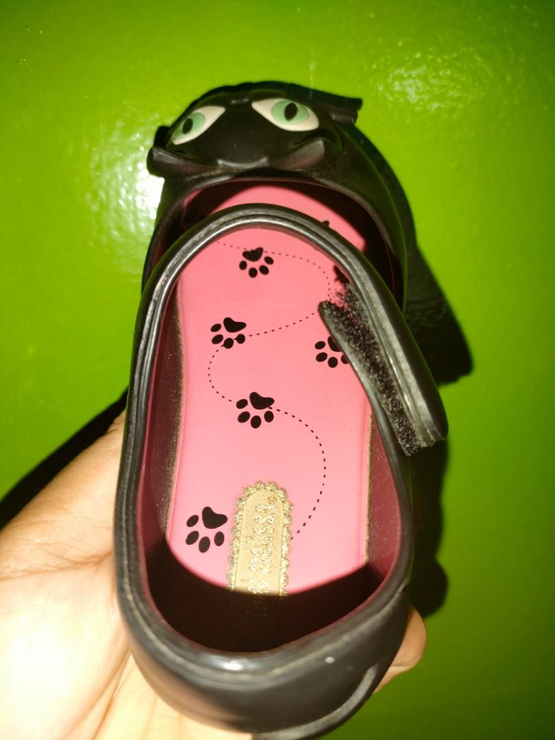 Melissa Cat S9, Babies & Kids, Babies & Kids Fashion on Carousell