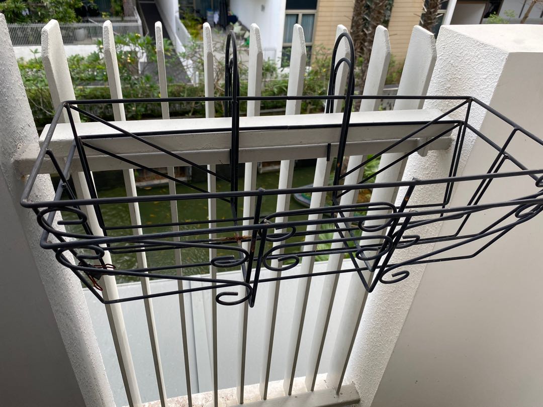 Metal racks for plants, Furniture & Home Living, Gardening, Gardening ...