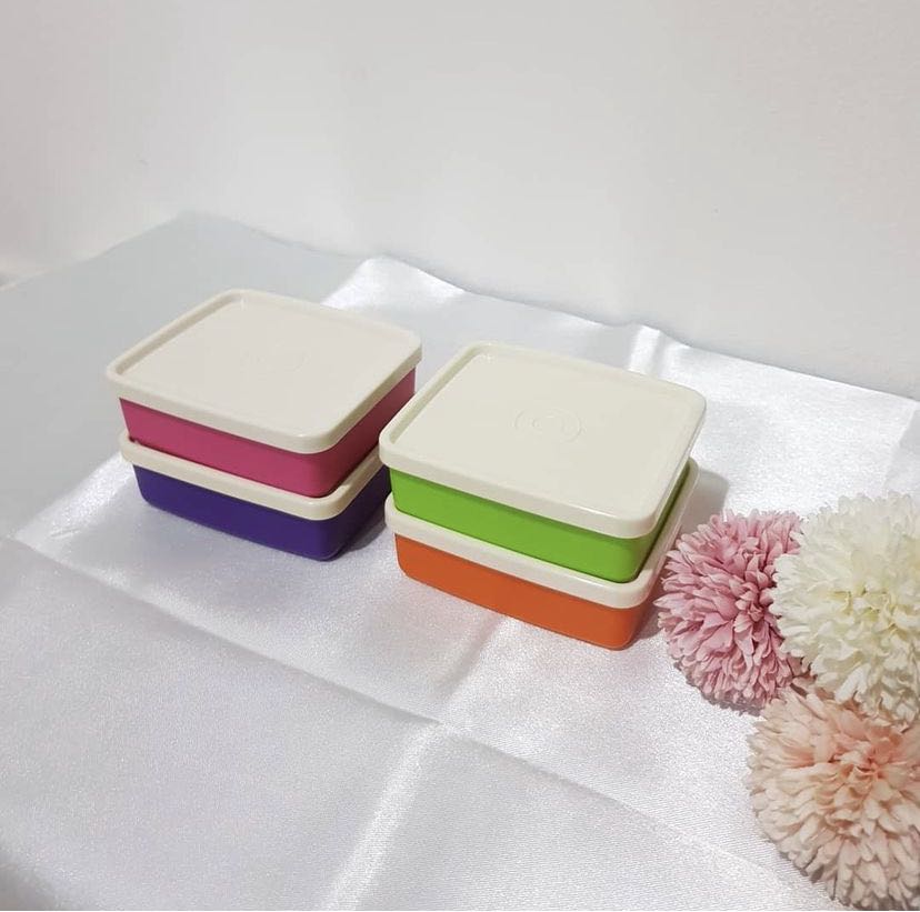 Tupperware - Mini Square Box (4 pcs), Kitchen & Appliances di Carousell