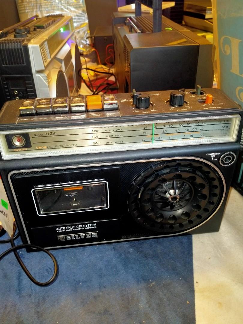 VINTAGE SILVER RADIO MODEL RT291 JVC SHARP BOOMBOX, Auto Accessories on ...