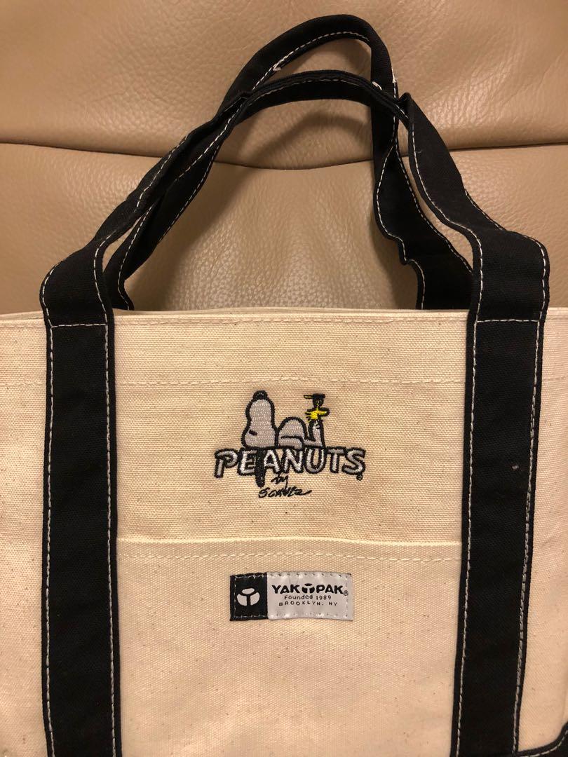 Yak Pak x Snoopy Tote Bag, 女裝, 手袋及銀包, Tote Bags - Carousell