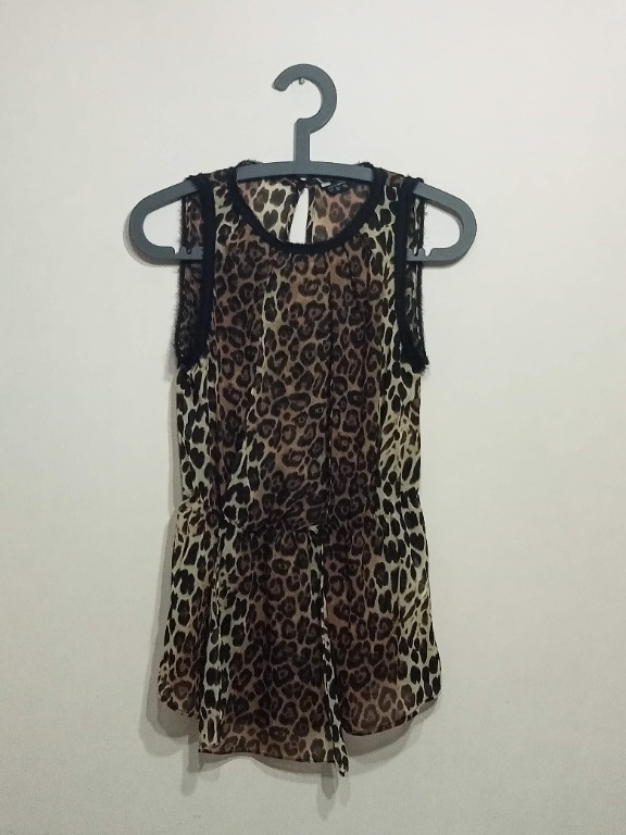 Zara Leopard Print Sleeveless Top, Women's Fashion, Tops, Sleeveless on ...