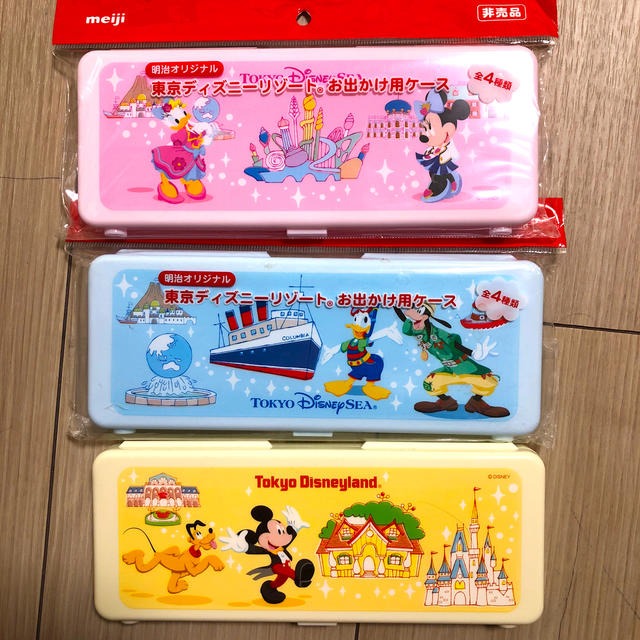 日本 DISNEY TOKYO SEA X Meiji Mickey Minnie 限量 長方 筆盒, 興趣及遊戲, 手作＆自家設計, 文具 ...