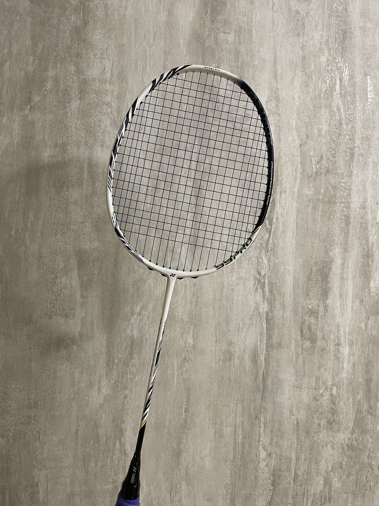 ASTROX 99 PRO , Sports Equipment, Sports & Games, Racket & Ball Sports ...