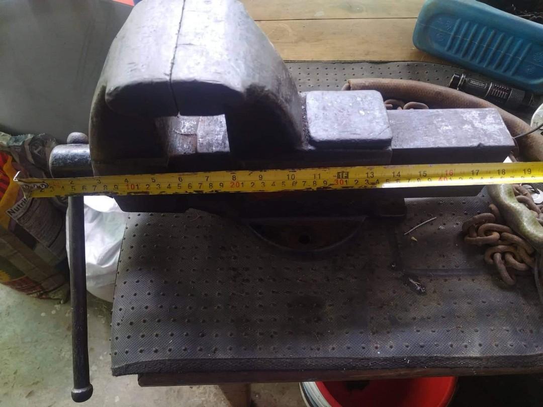 Craftsman vice bench GATO, Commercial & Industrial, Construction Tools ...