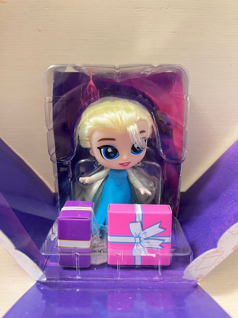 Disney Giftables Elsa Ariel Doll, 興趣及遊戲, 玩具 & 遊戲類 - Carousell