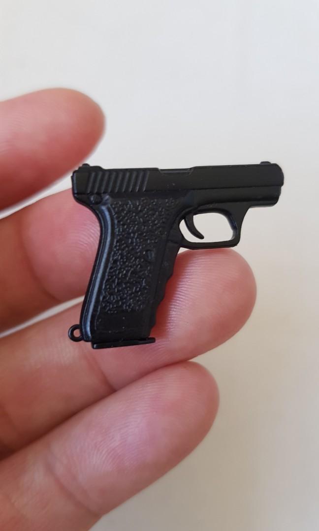 Dragon 1/6 scale NYPD Pistol, Hobbies & Toys, Toys & Games on Carousell