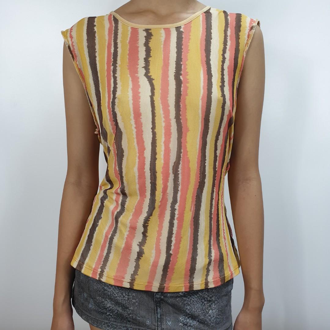 graphic mesh top, Women's Fashion, Tops, Blouses on Carousell