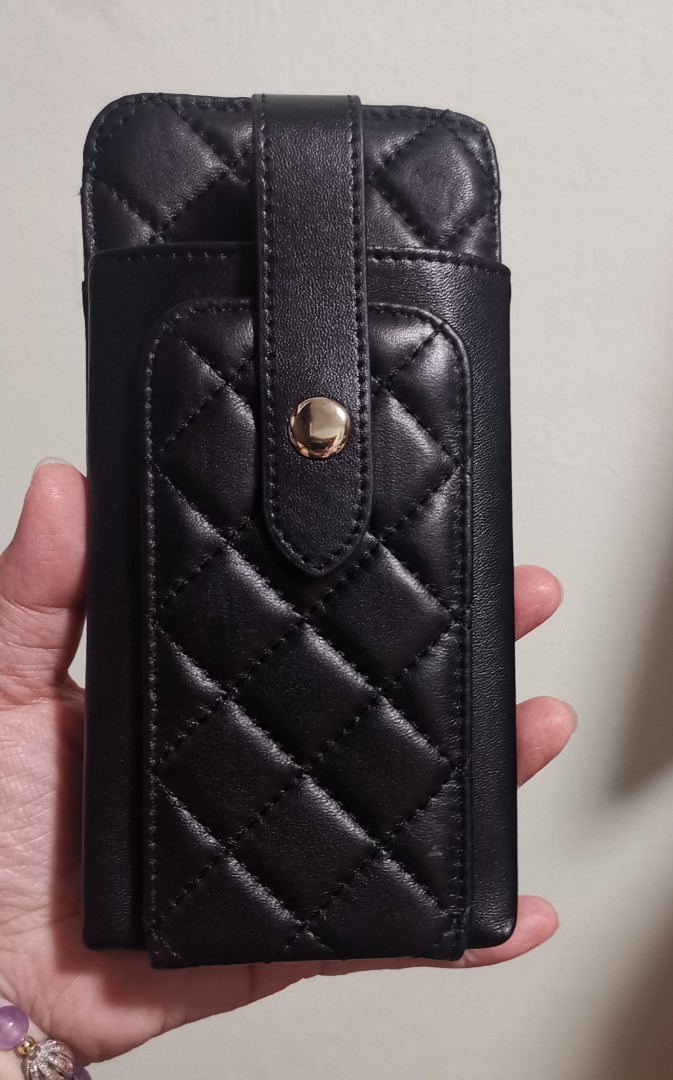 Handphone pouch, Women's Fashion, Bags & Wallets, Wallets & Card ...