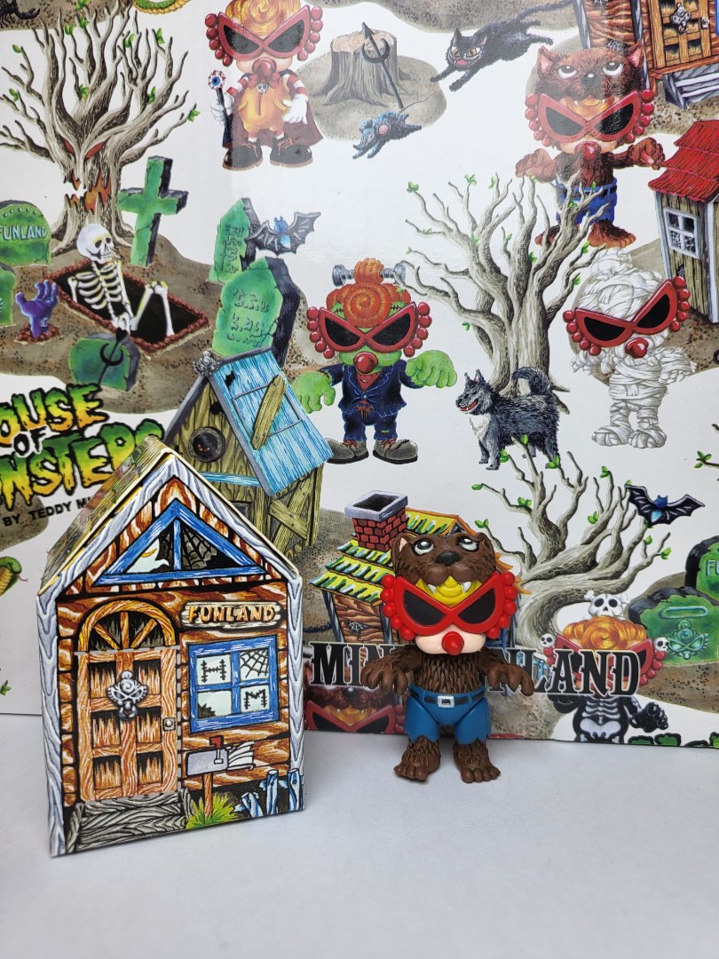 Hysteric Mini House of Monster 公仔(Wolf Mini), 興趣及遊戲, 玩具 & 遊戲類 - Carousell