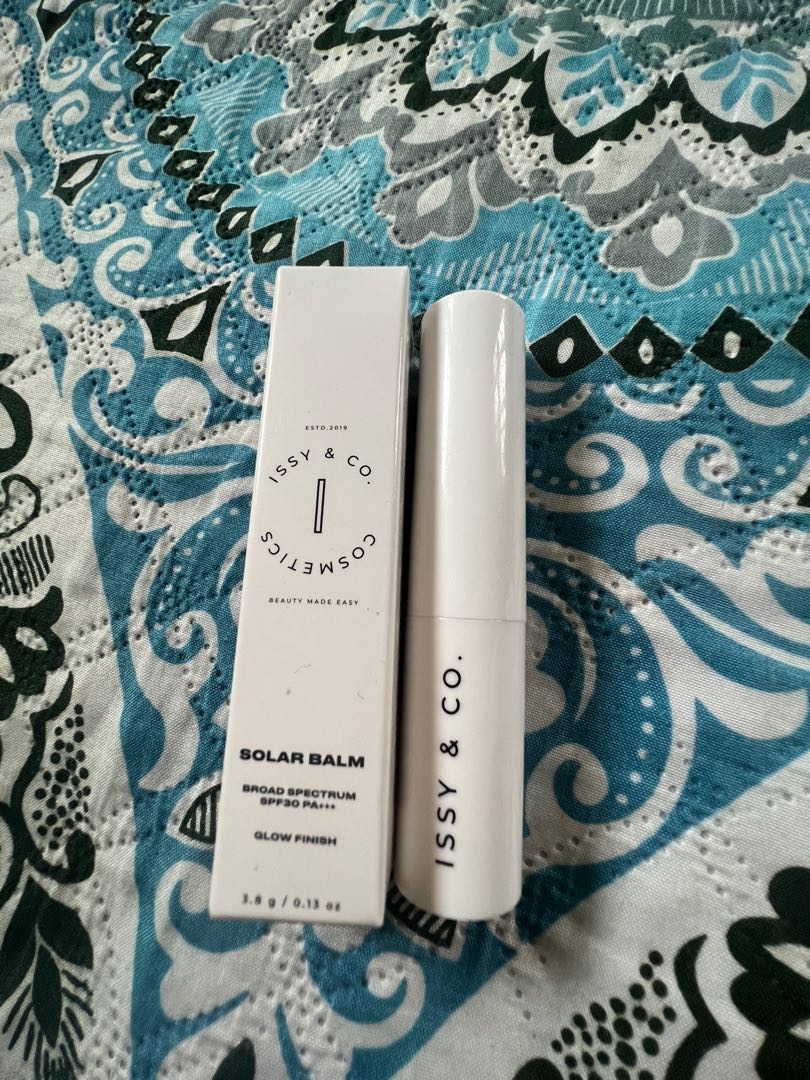 Issy and Co Solar Balm in Bloom, Beauty & Personal Care, Face, Makeup ...