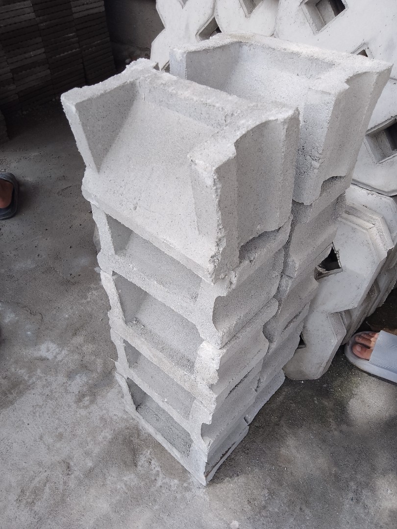LOUVER BLOCKS 6*6*10 INCHES, Commercial & Industrial, Construction ...