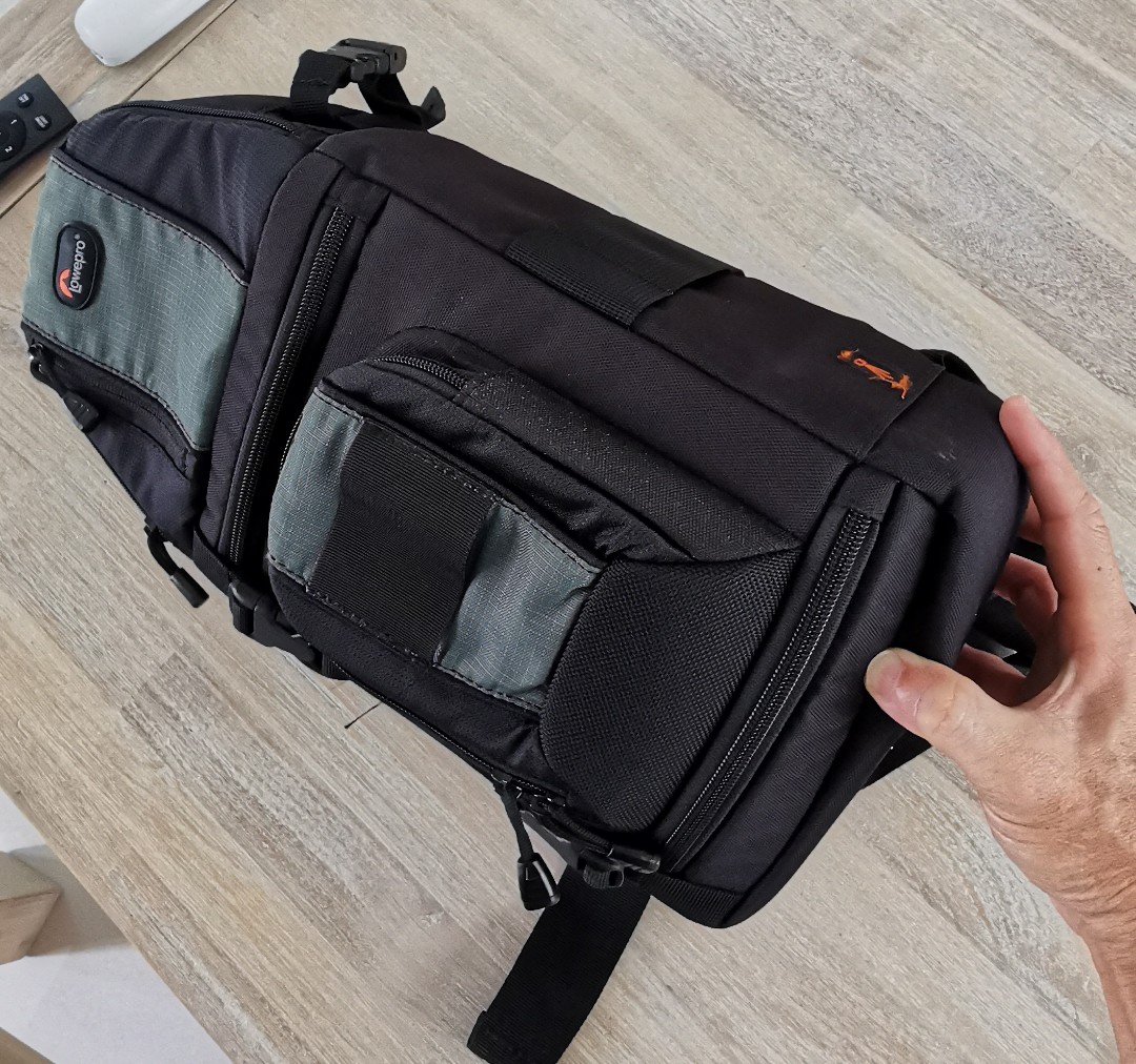 Lowepro sling bag, Photography, Photography Accessories, Camera Bags ...