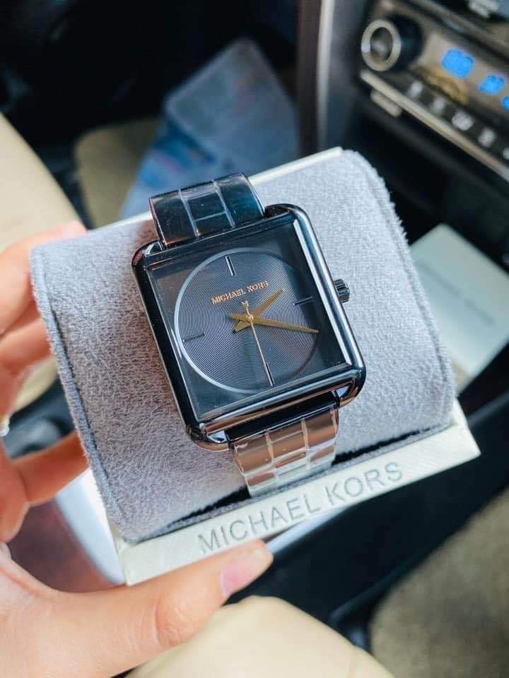 MK LAKE ALL BLACK SQUARE TYPE AUTHENTIC WATCH, Women's Fashion, Watches ...