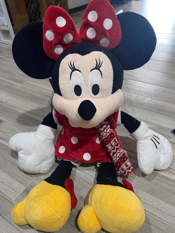 Original big Mickey Mouse, Hobbies & Toys, Toys & Games on Carousell