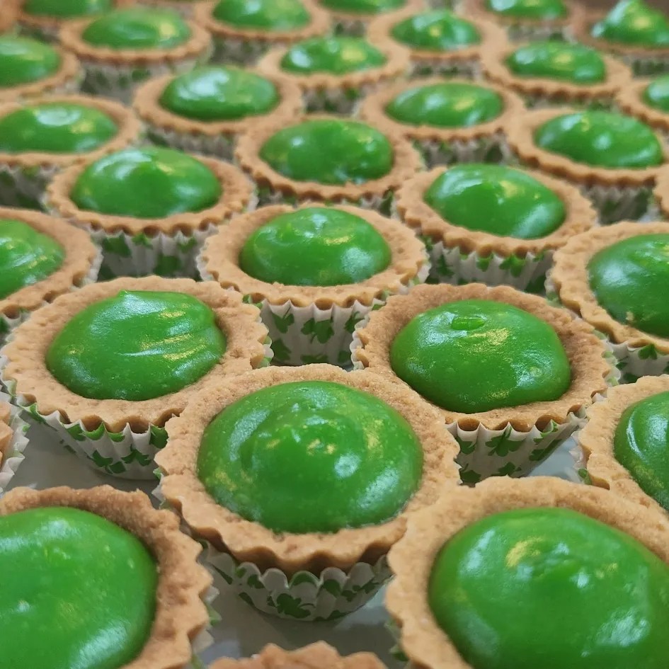 Mini Pandan Tarts, Food & Drinks, Homemade Bakes on Carousell