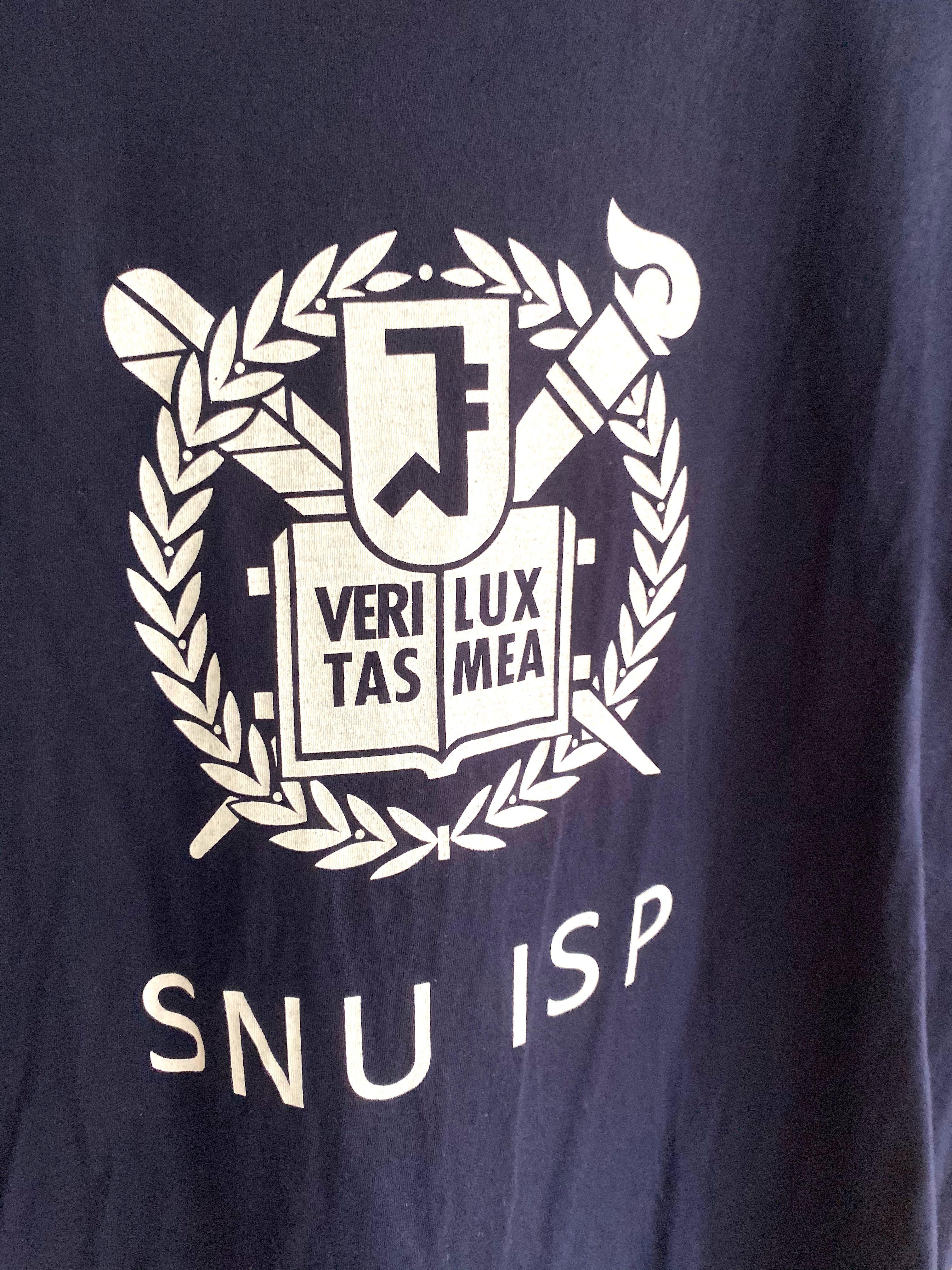 SNU seoul national university tshirt navy blue, Men's Fashion, Tops ...