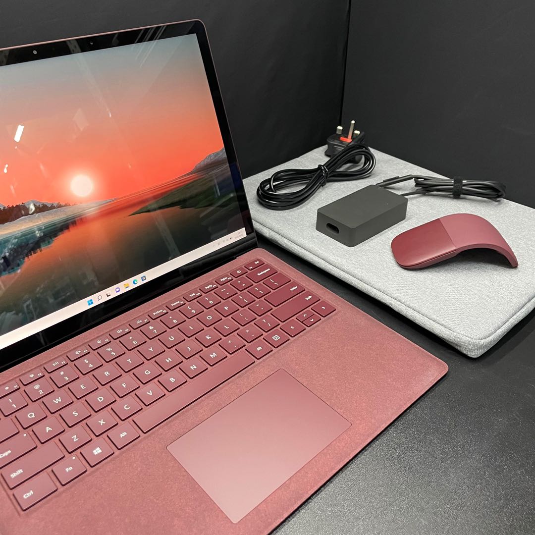 Surface Laptop 1st Gen ( i5-7200U/ 8GB RAM/ 256GB SSD/ 13.3吋)【2K MON 3: ...