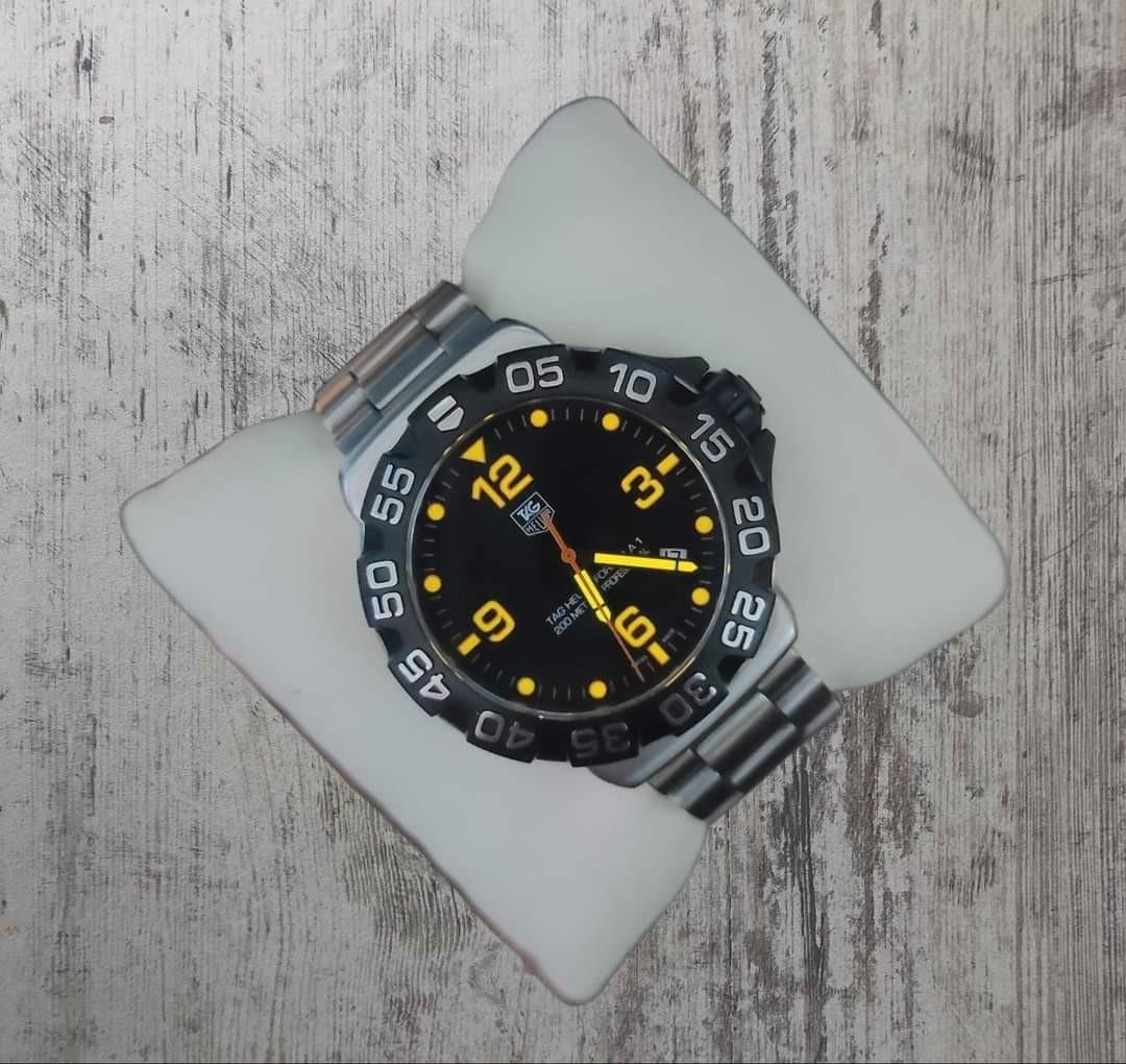 Tag Heuer F1 Black Dial with Orange Markings - Full Set, Men's Fashion ...