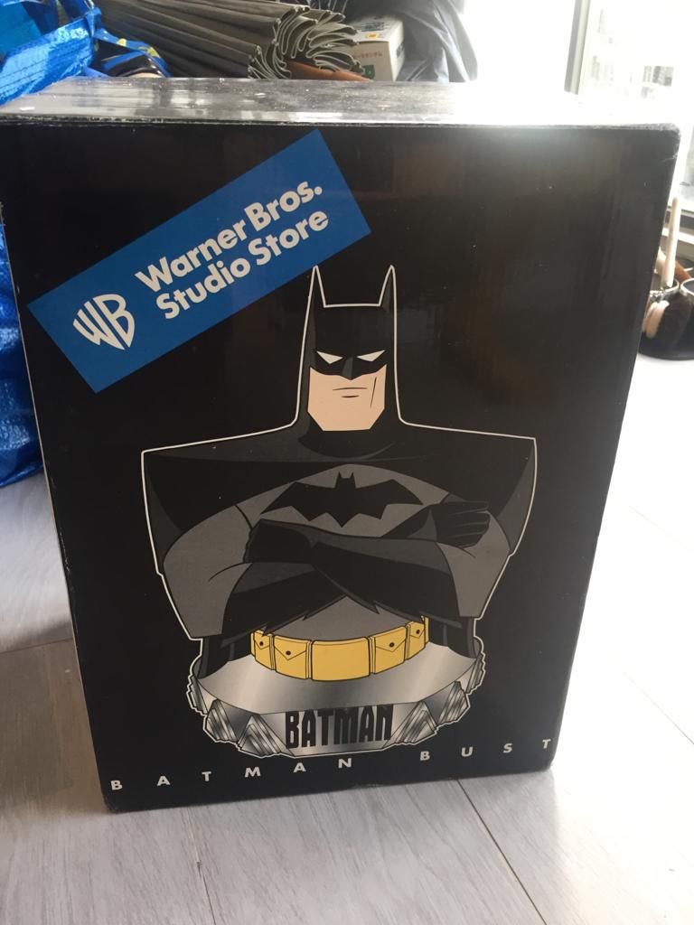 Warner Bros Studio Store 1999 12" Batman Bust- Exclusive Collectable ...