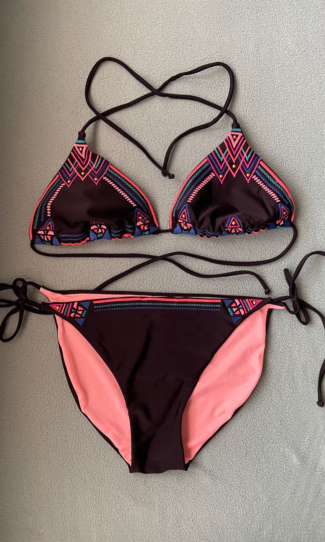 2pc Swim suit, Women's Fashion, Swimwear, Bikinis & Swimsuits on Carousell