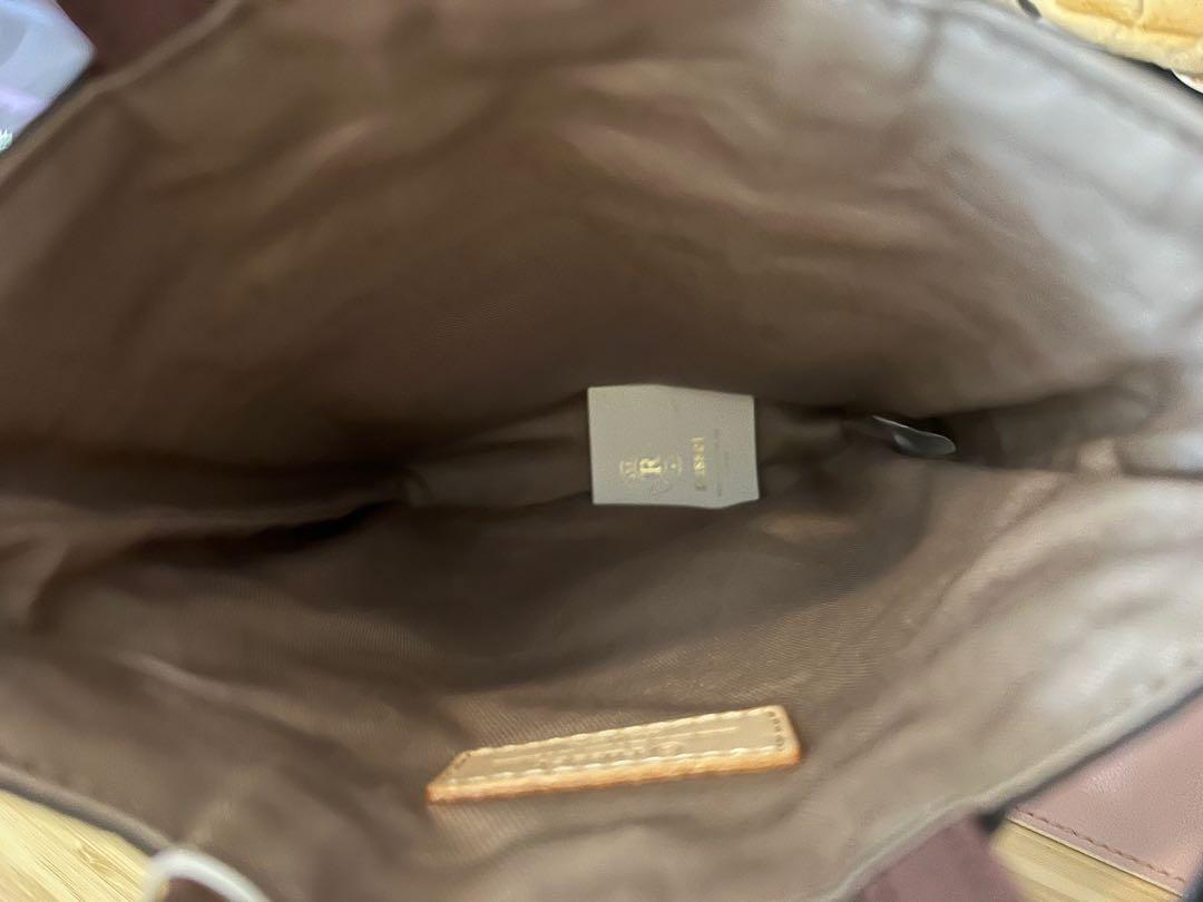 Authentic Russet phone sling bag - grey pink, Women's Fashion, Bags ...