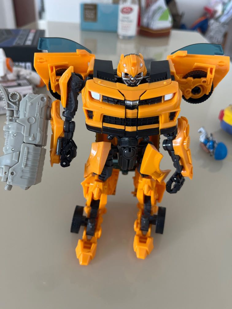 Bumble bee transformer with instructions 7 inch height, Hobbies & Toys ...