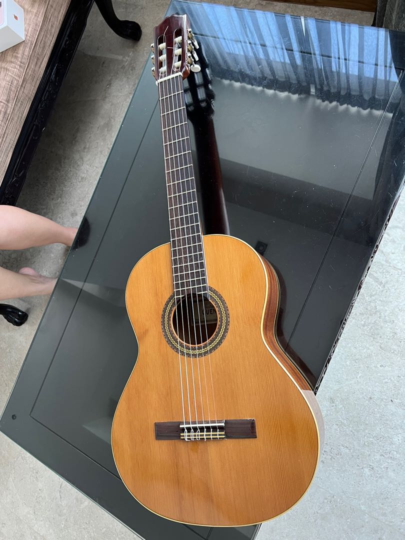 Cuenca Classical Guitar , Hobbies & Toys, Music & Media, Musical ...