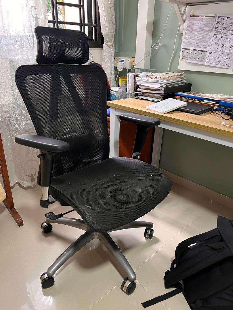 Computer Chair, Furniture & Home Living, Furniture, Chairs on Carousell