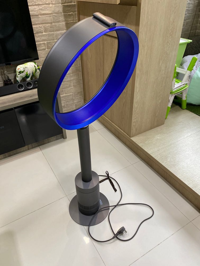 Dyson AM08 Fan, Furniture & Home Living, Lighting & Fans, Fans on Carousell