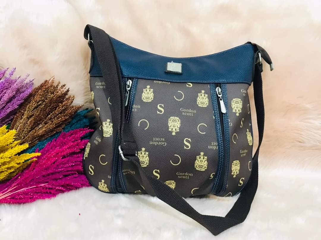 GORDON SCOTT, Women's Fashion, Bags & Wallets, Cross-body Bags on Carousell