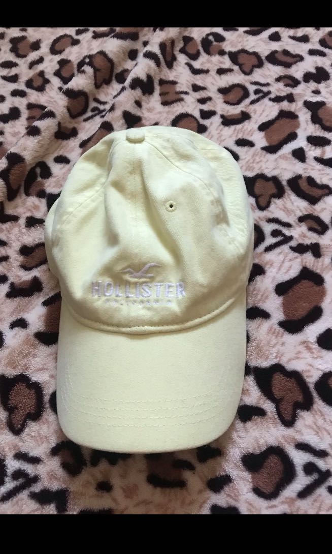 HOLLISTER Cap in Pale yellow, Men's Fashion, Watches & Accessories ...