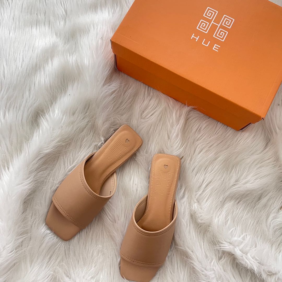 Hue Manila Heels, Women's Fashion, Footwear, Heels on Carousell