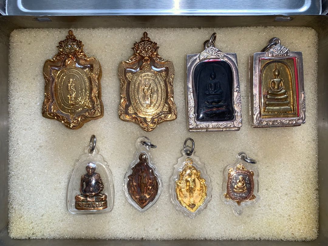 Lp Liew Amulets Set, Hobbies & Toys, Memorabilia & Collectibles ...