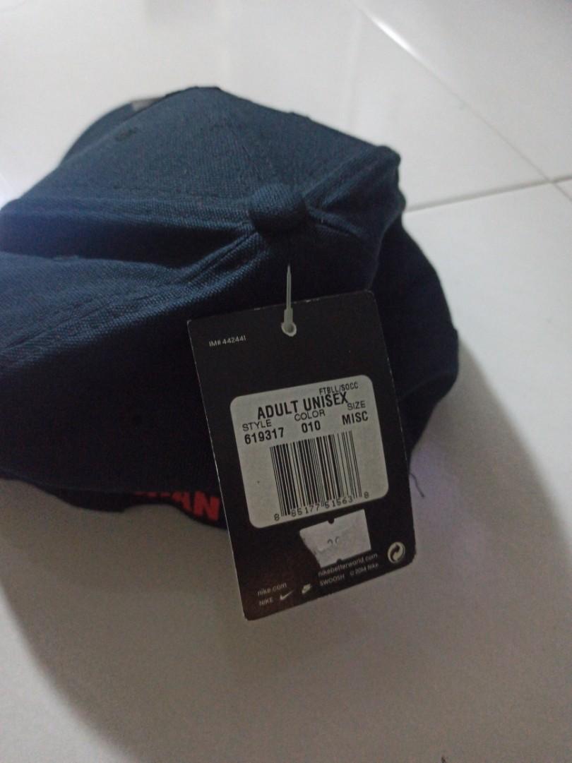 Manchester United Cap, Men's Fashion, Watches & Accessories, Caps ...