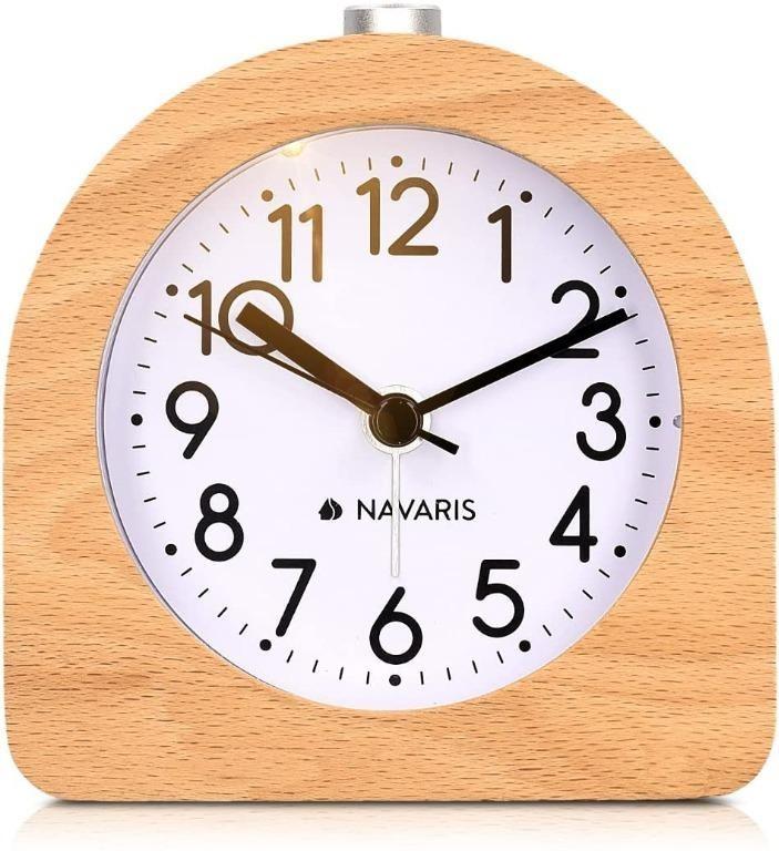 Navaris Analogue Wooden Alarm Clock - Retro Table Clock with Half Round ...