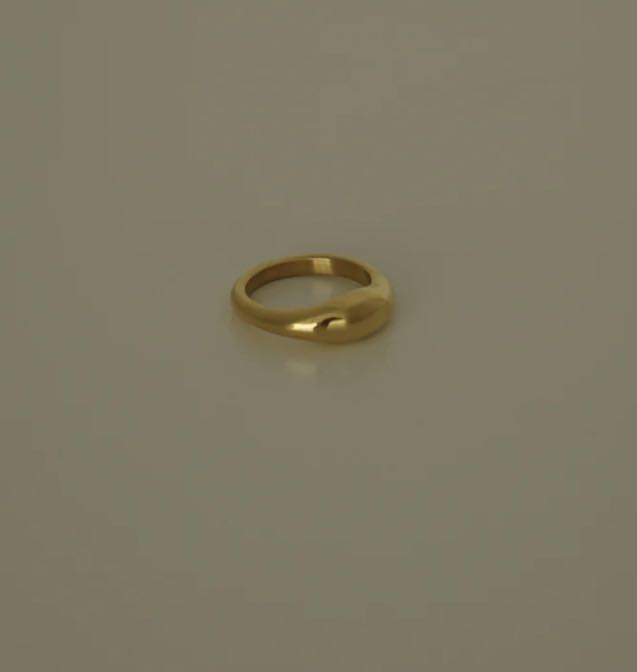 Oden Form Ring, Women's Fashion, Jewelry & Organisers, Rings on Carousell