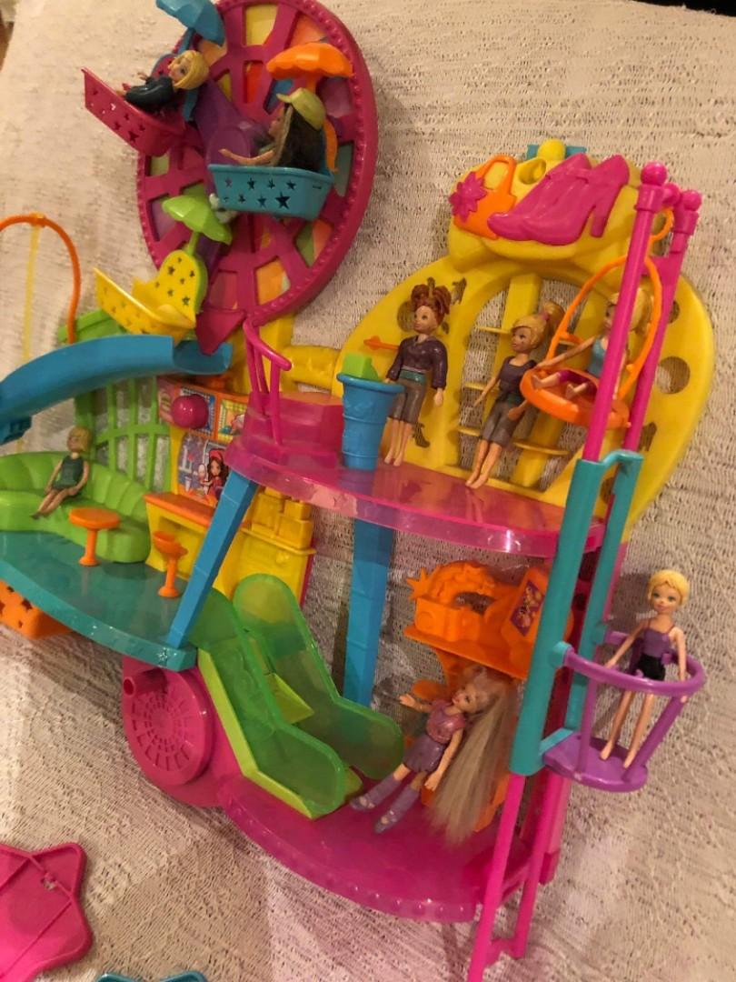 Polly Pocket - Wall Party Mall on the Wall Playset with Dolls ...