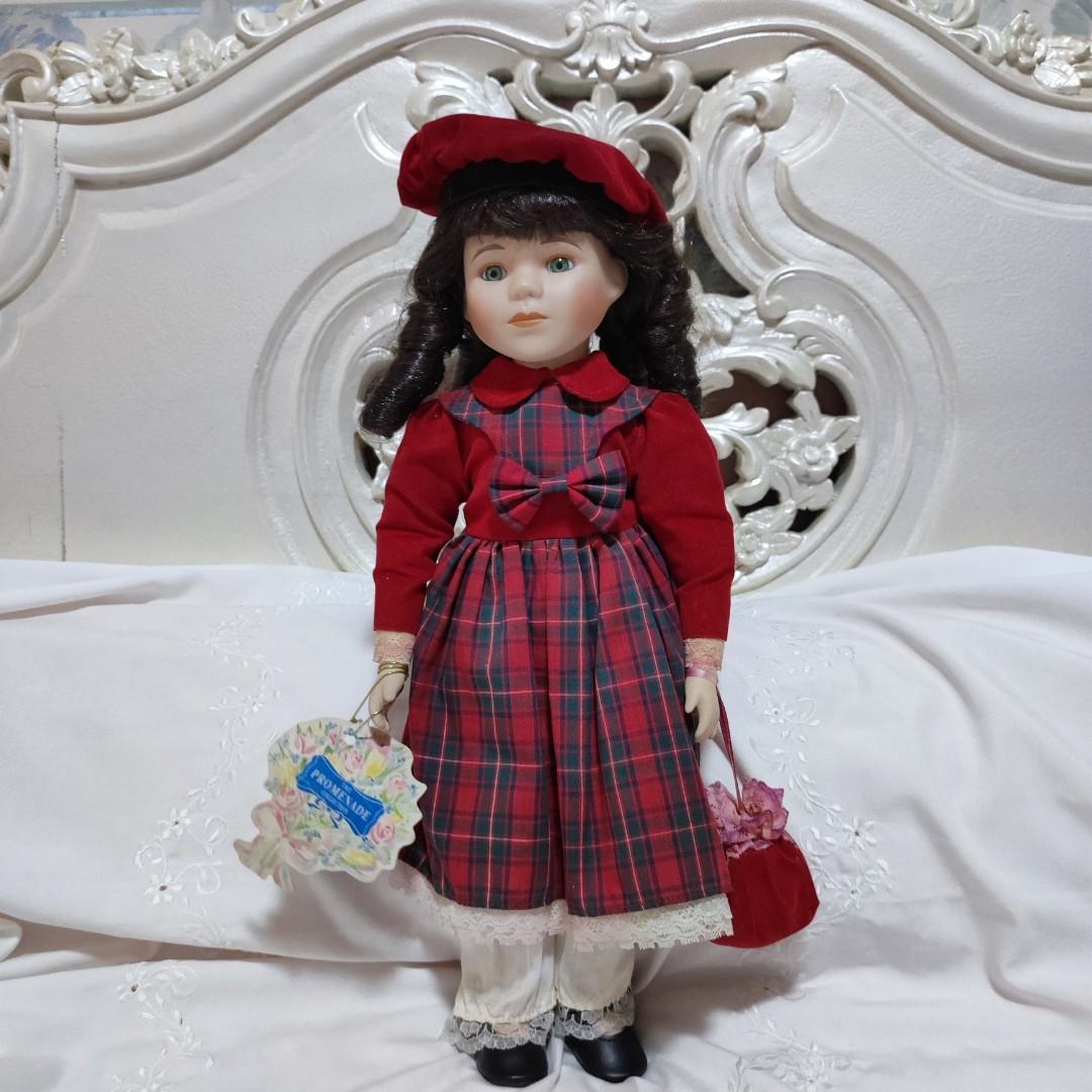 Promenade Collection Porcelain Dolls 7pcs Set, Hobbies & Toys ...