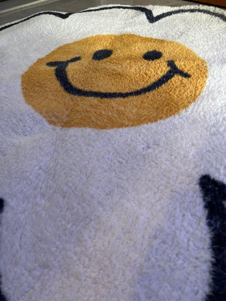 Smiley face carpet, Furniture & Home Living, Home Decor, Carpets, Mats ...
