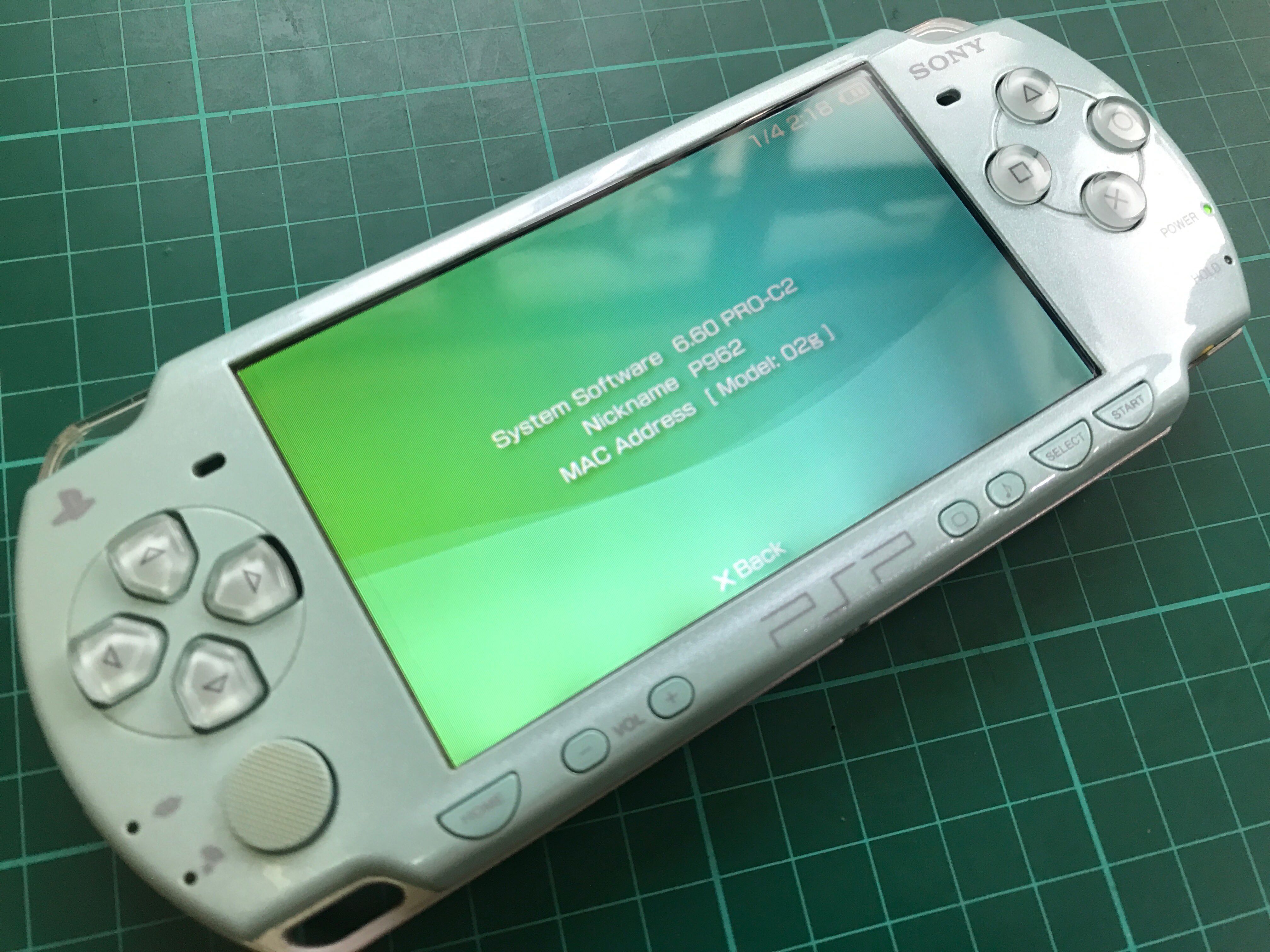 Sony Psp 2000 Slim Mint Green, Video Gaming, Video Game Consoles ...