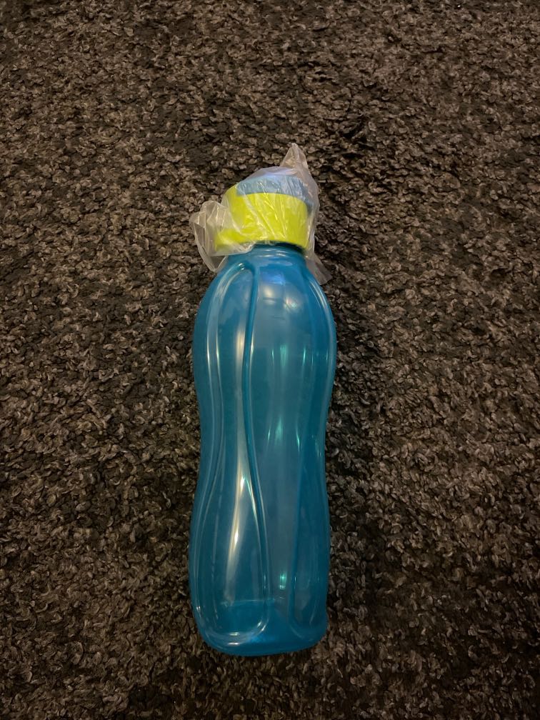Tupperware Blue Water Bottle 500ml, Furniture & Home Living ...