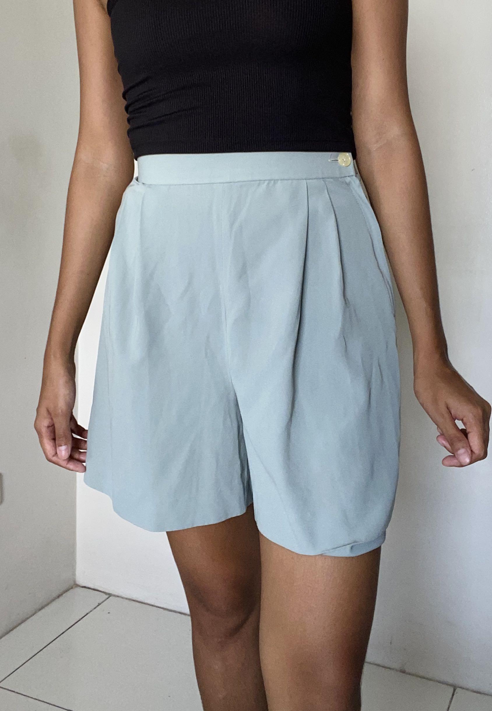 Vintage Sage Green Shorts, Women's Fashion, Bottoms, Shorts on Carousell
