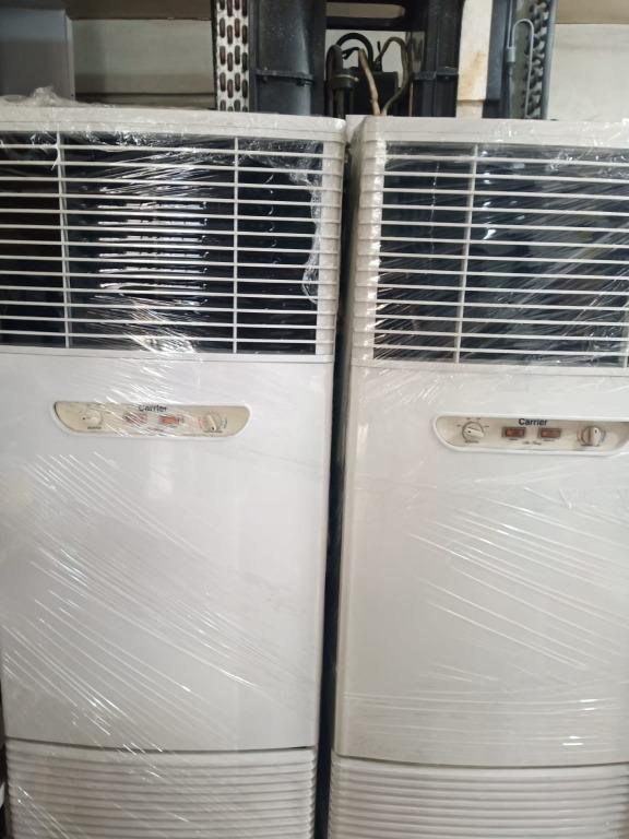 3tr carrier floor mounted non inverter, TV & Home Appliances, Air ...