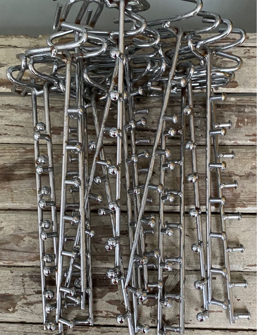 18 pcs 7 Balls/Pako Wire Mesh Hook (take all), Furniture & Home Living ...