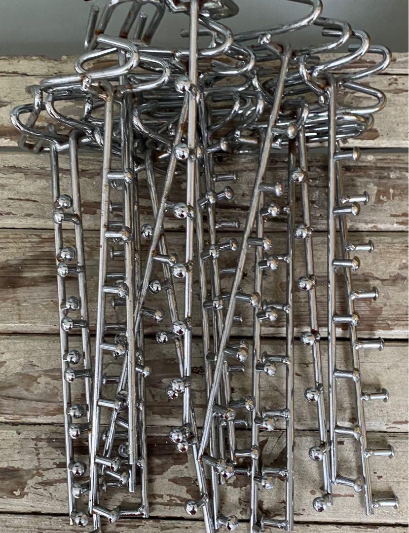 18 pcs 7 Balls/Pako Wire Mesh Hook (take all), Furniture & Home Living ...